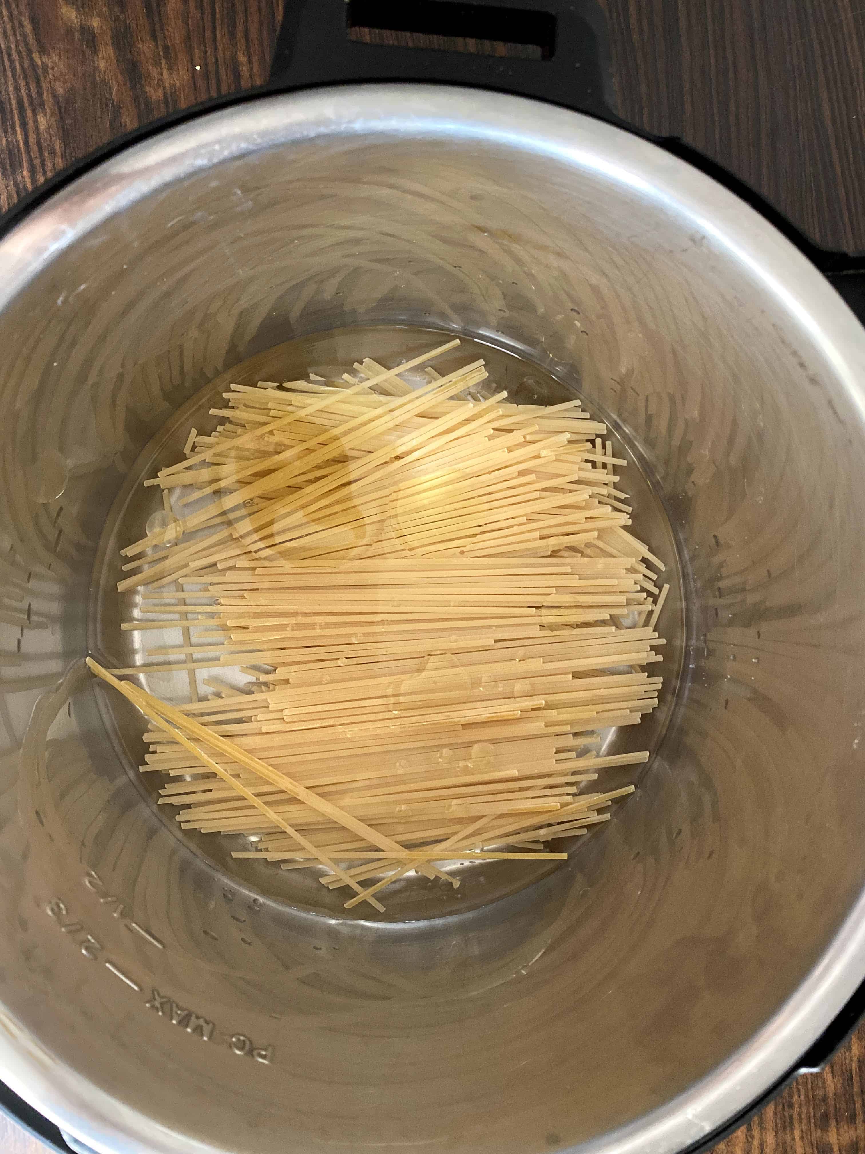 Instant Pot Basil Pesto Spaghetti - Food Trails